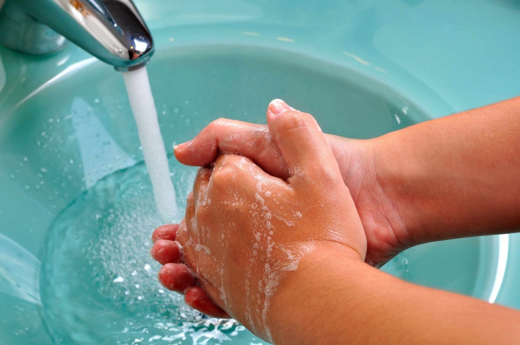 Infectious Diseases A-Z: Teach your kids good hand hygiene - Mayo ...