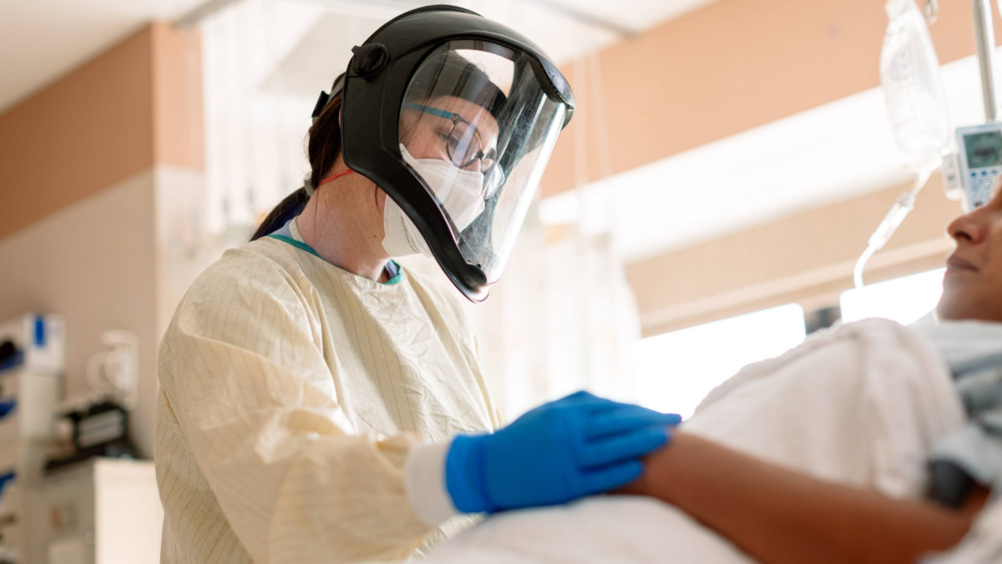 Front-line workers reflect on the COVID-19 pandemic - Mayo Clinic News ...