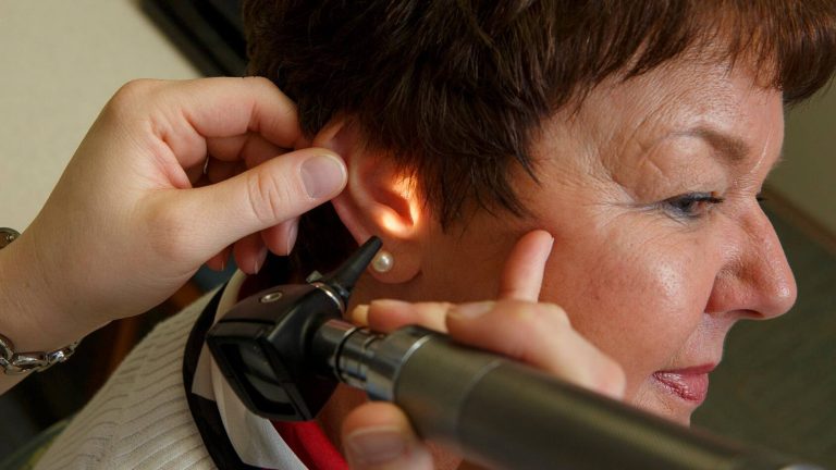 The scoop on earwax - Mayo Clinic News Network