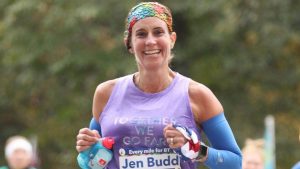 After knee replacement, Jennifer Budd conquers four marathons ... and ...
