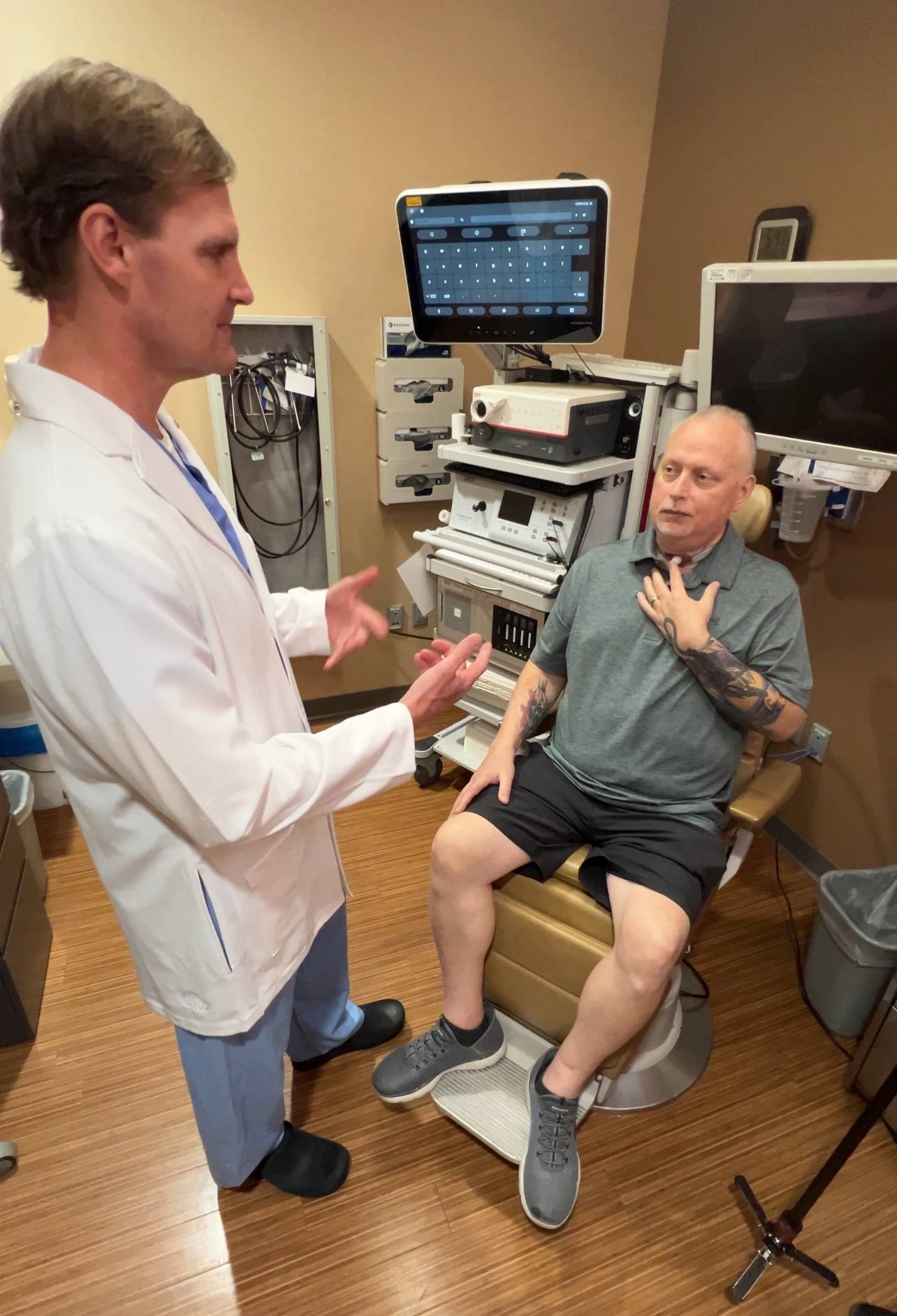 Breaking the silence: First known total larynx transplant on a patient with active cancer as ...