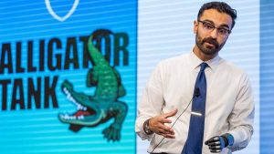 Resident and lifelong amputee's prosthetic innovation wins big at ...