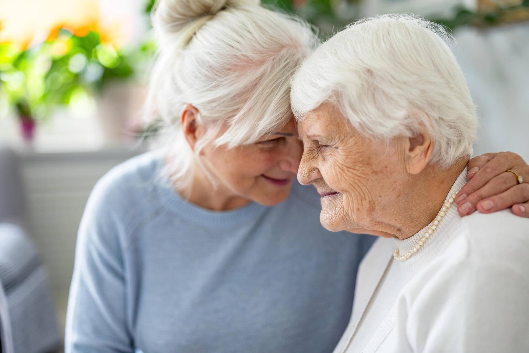 At what age does Alzheimer's disease begin? Mayo Clinic study points to ...